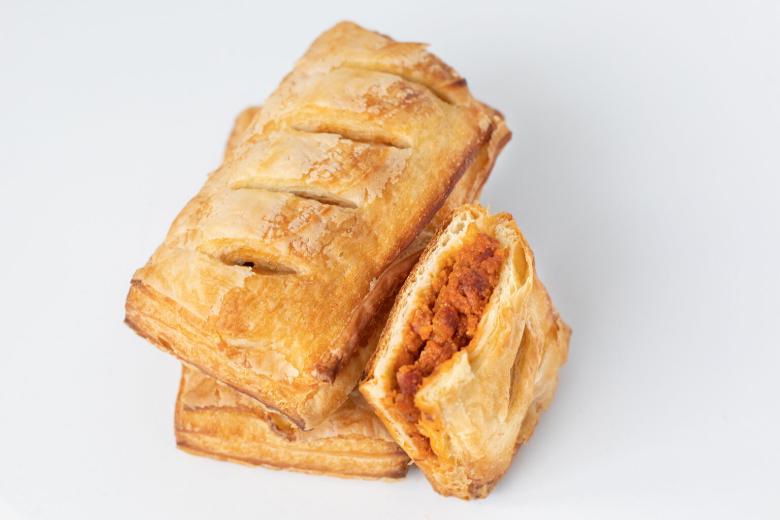 Dutchland Foods Introduces Mouthwatering Pizza-Inspired Pastry Puffins ...